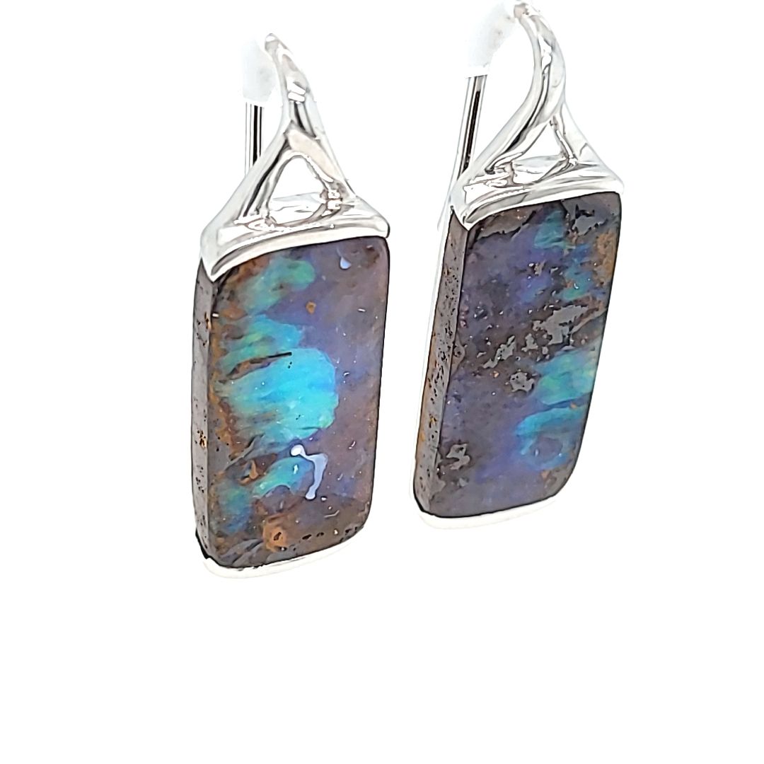 LIVING REEF – The Opal Miner